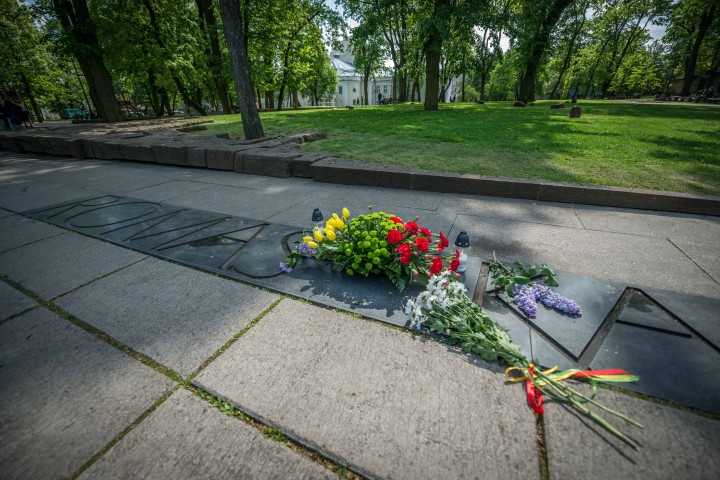 Kauno miesto savivaldybė R. Kalantos pagerbimas