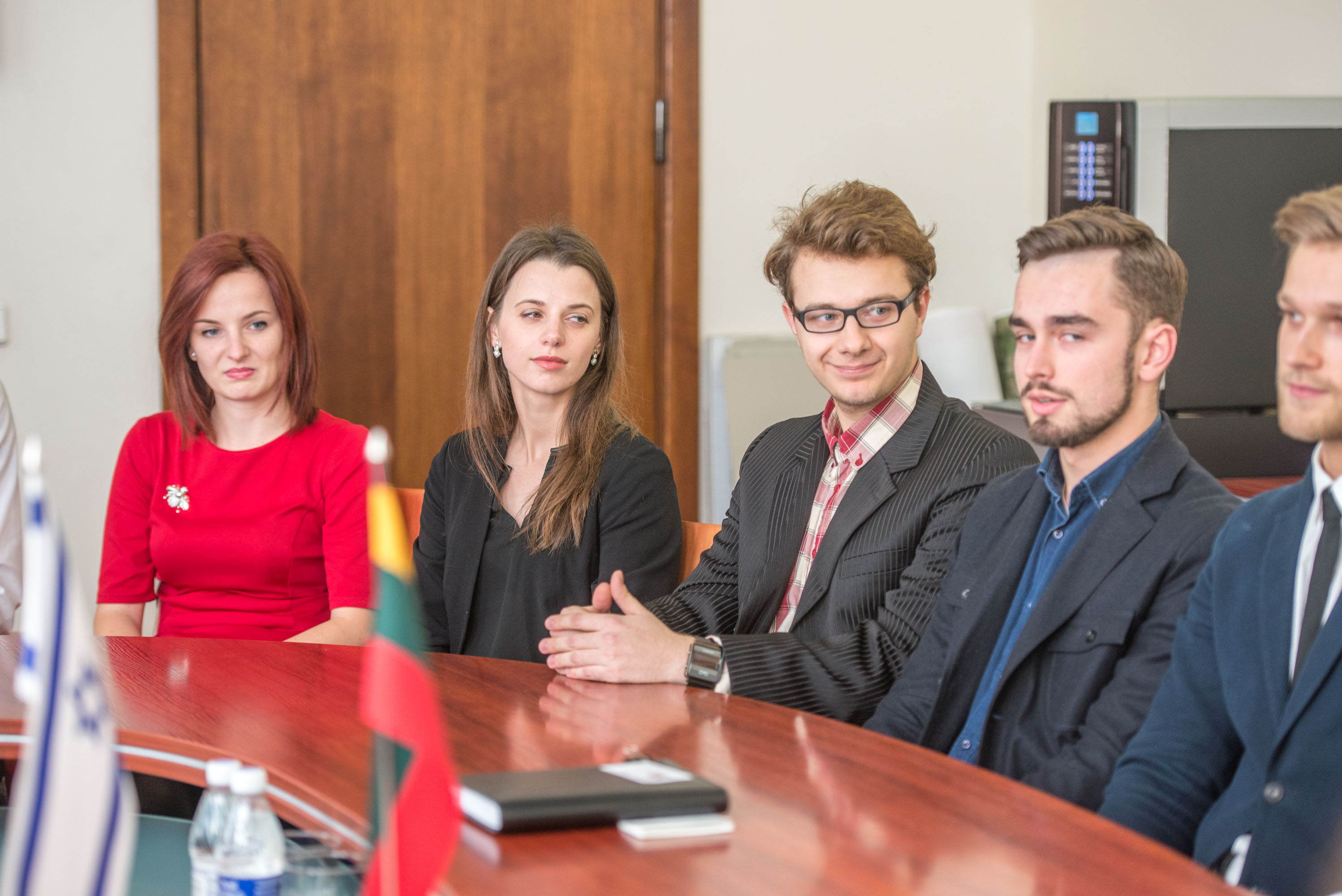 Kauno miesto savivaldybė studentai-tvarke-zydu-kapines-8