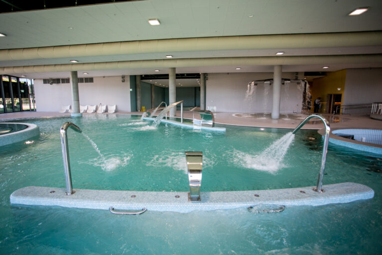 Kauno miesto savivaldybė Duris iškilmingai atvėrė „Žalgirio“ arenos ...