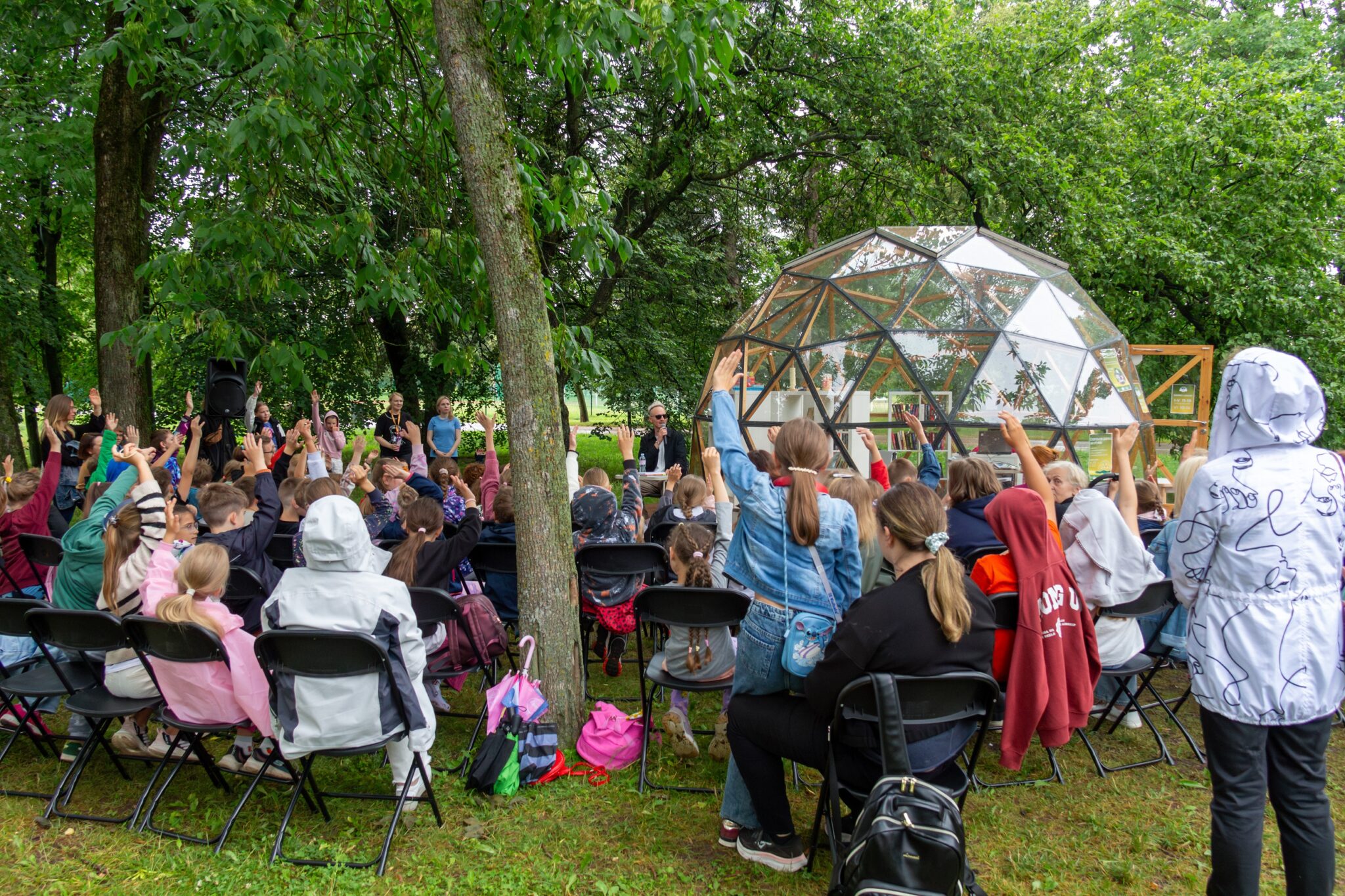 Kauno miesto savivaldybė Vasaros skaityklos Kauno miesto parkuose aplankytos beveik 30 tūkst. kartų